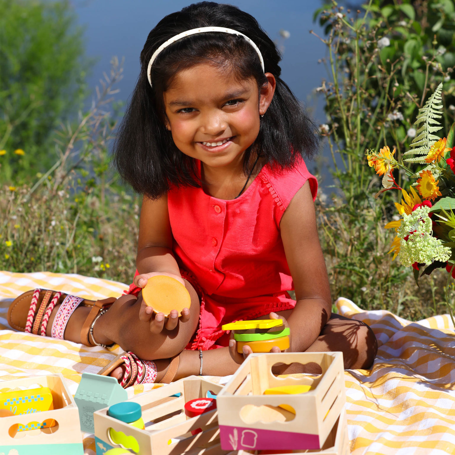 Little Foodie Groups | Wooden Play Food Set | B. toys