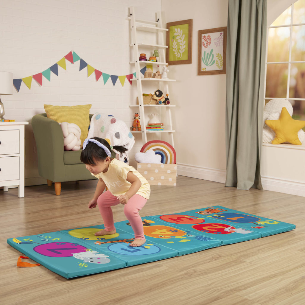 Hop-n-Count Mat | Tumbling Mat | B. toys