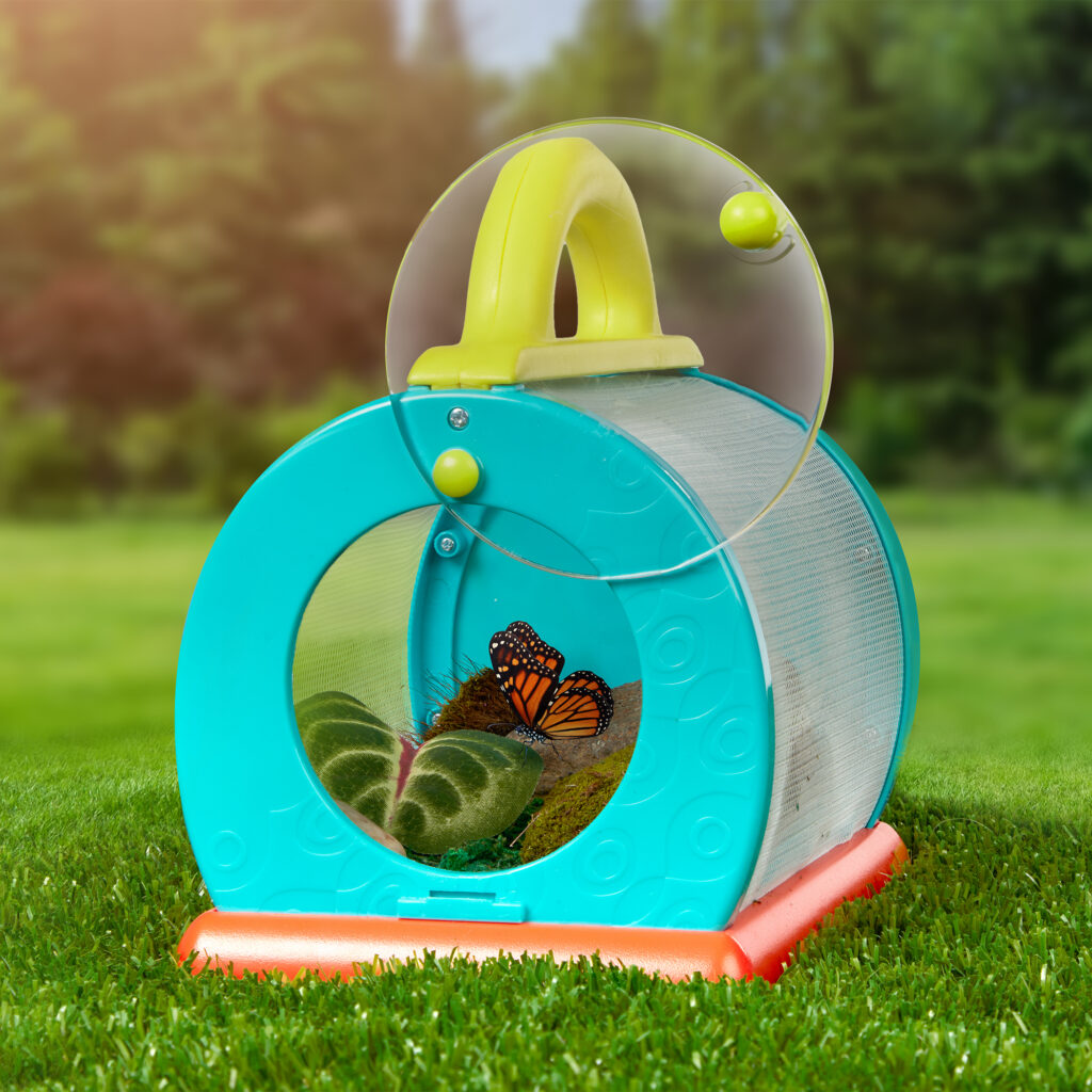 Bug Bungalow | Deluxe Bug Catching Kit | B. toys
