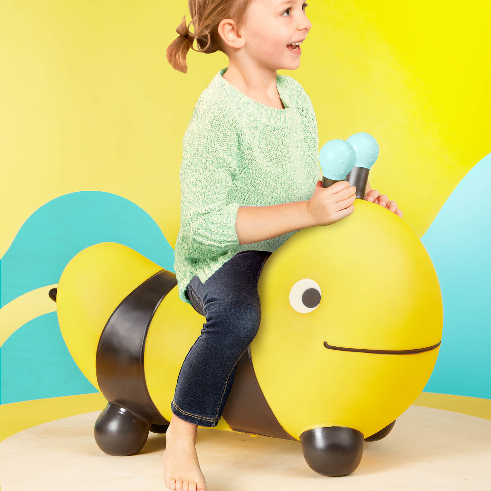 Bouncy Boing - Bizzi | Inflatable Bee Bouncer | B. toys